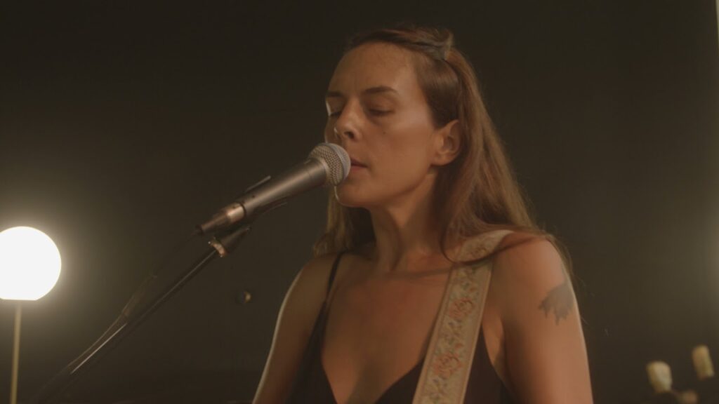 Madi Diaz - 'Woman In My Heart' (Live at The Sanctuary) | THE LABEL